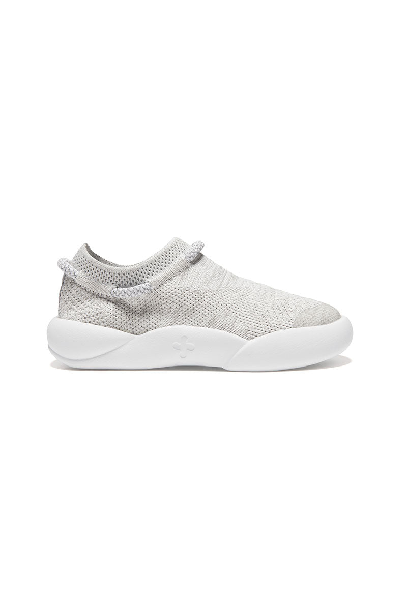 Dubs Flex Grey Childrens Shoes: Lightweight & Sustainable